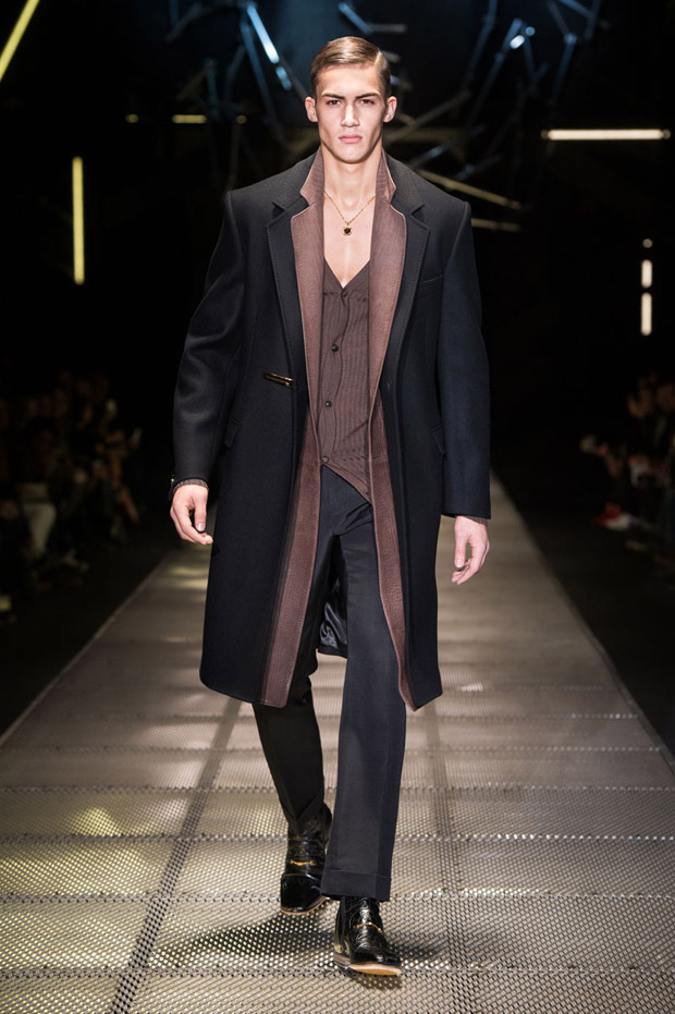 Versace Menswear Fall Winter 2015.16 Collection