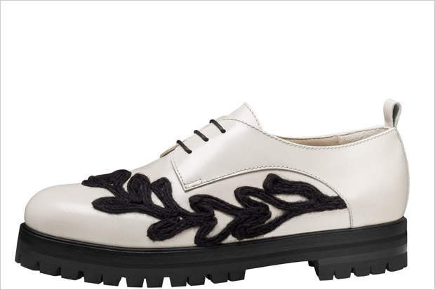 AGL Fall Winter 2015.16 Lookbook