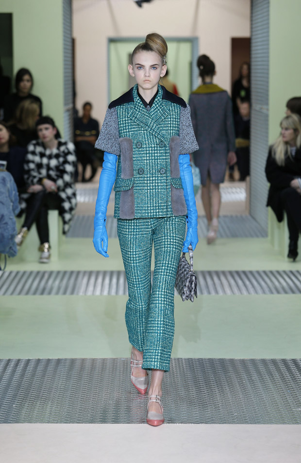 Prada Fall Winter 2015.16 Womenswear Collection