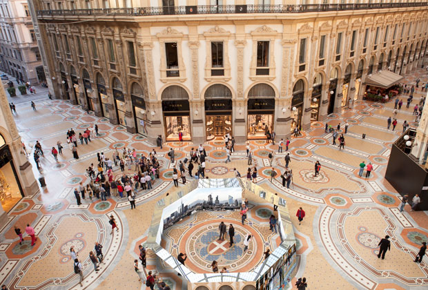 Kaleidoscope by PRADA Takes Galleria Vittorio Emanuele
