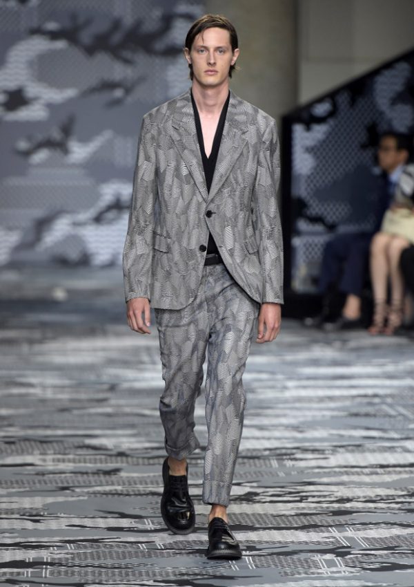 #MFW Neil Barrett Spring Summer 2016 Menswear Collection