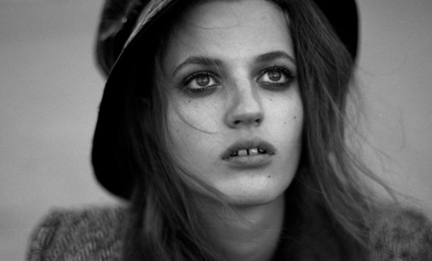 Julia Banas for L'Officiel Singapore by Marcin Kempski