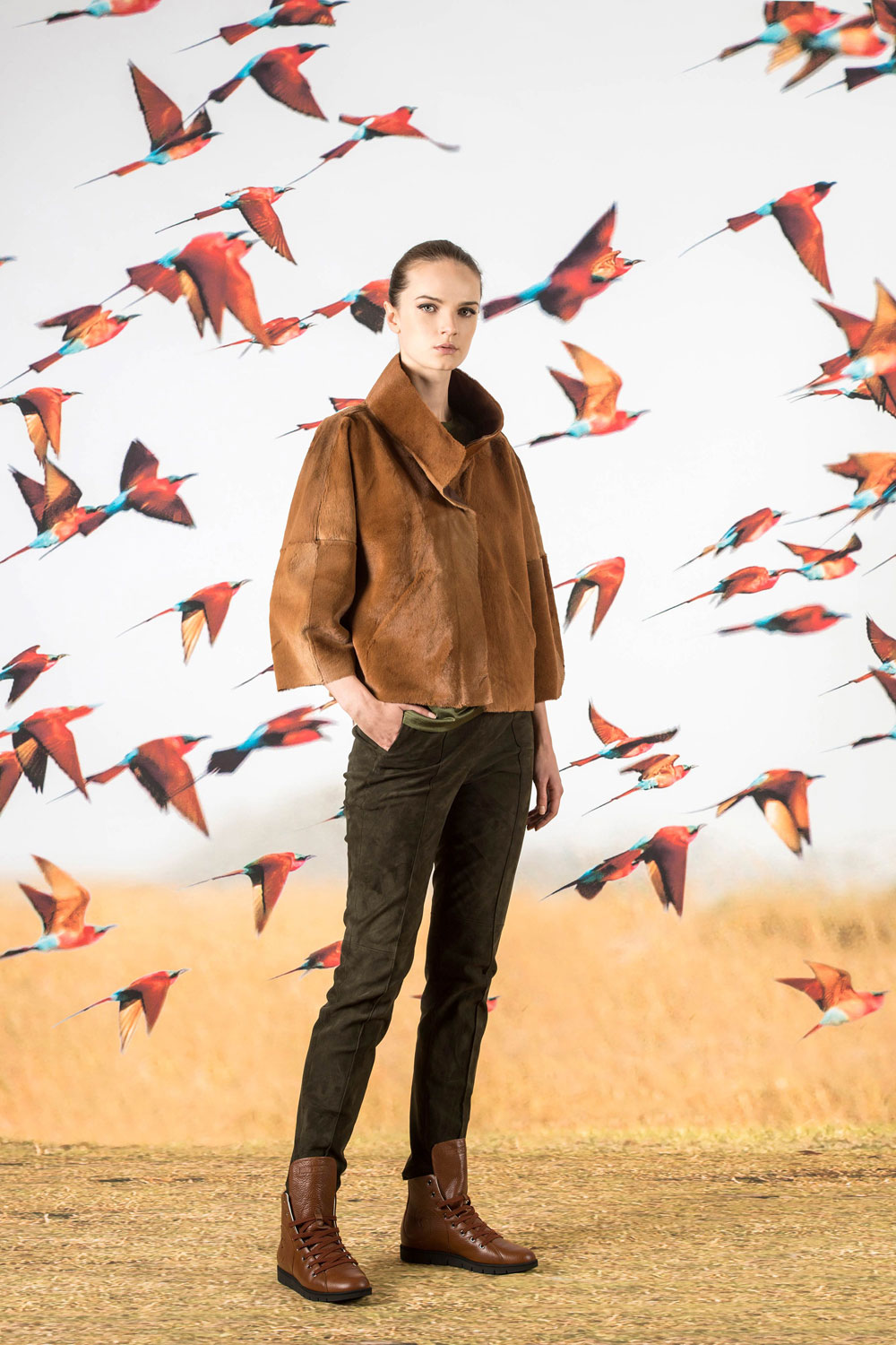 Discover AKRIS Womenswear Pre Fall 2016 Collection - DSCENE