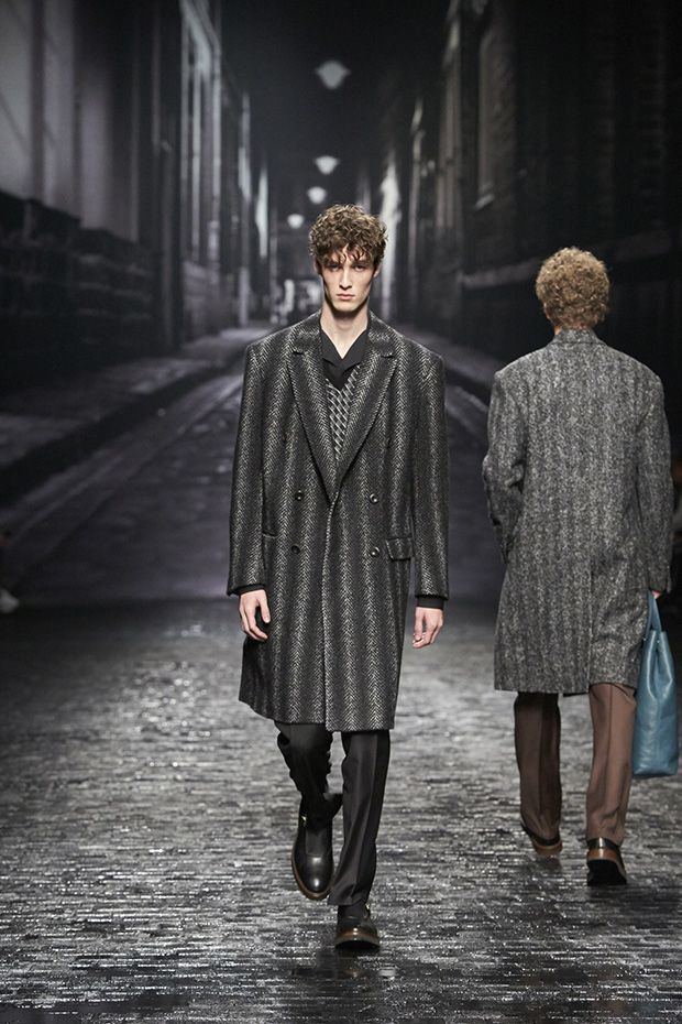 #MFW Corneliani Fall Winter 2016.17 Collection - Design Scene