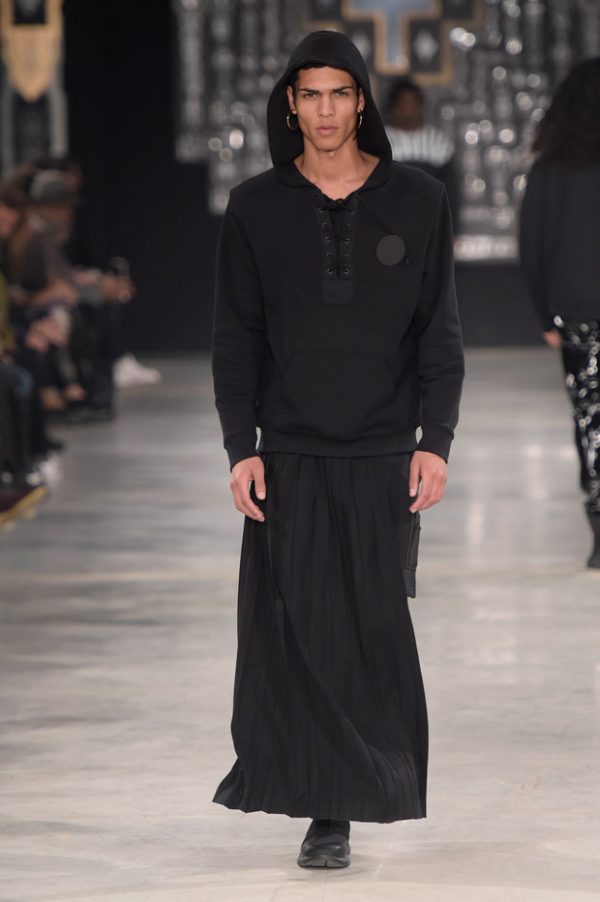 #MFW Marcelo Burlon County of Milan Fall Winter 2016.17 Collection