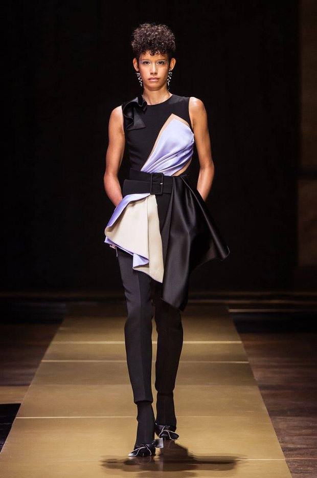 Atelier Versace Fall Winter 2016 Collection