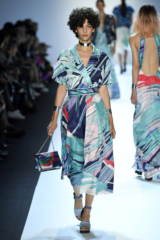 #PFW Leonard Paris Spring Summer 2017 Womenswear Collection