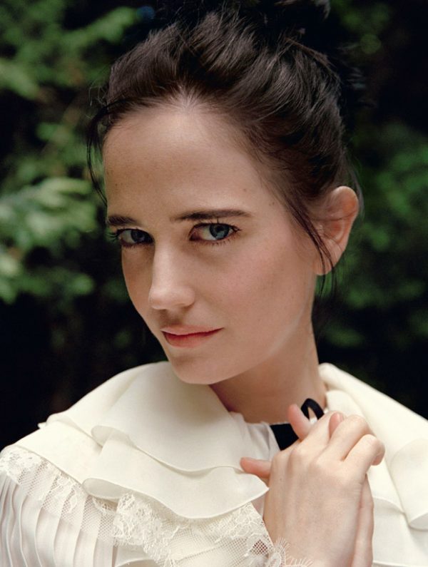 Queen of Hearts: Eva Green Stars in Violet Magazine #06 Cover Story