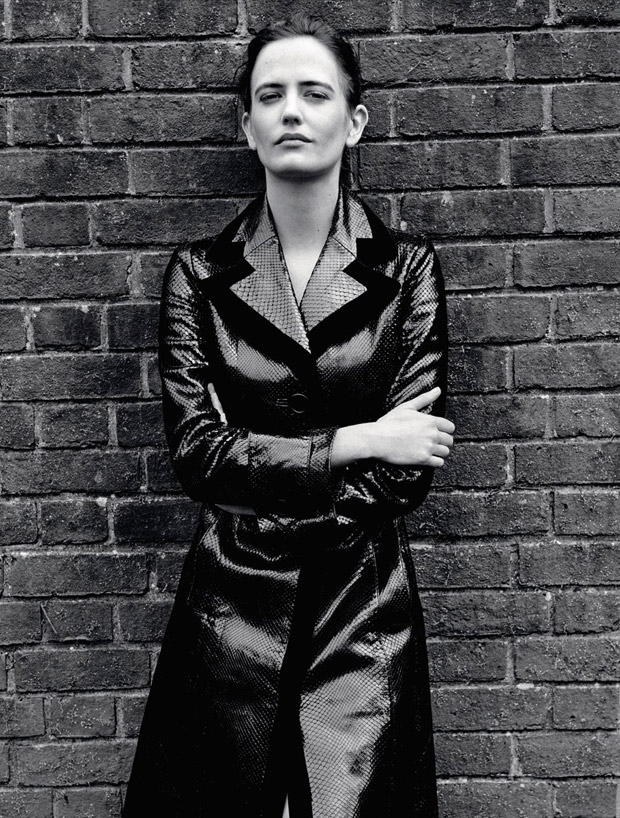 Queen of Hearts: Eva Green Stars in Violet Magazine #06 Cover Story