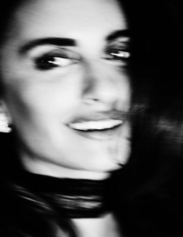 Vogue Spain December 2016 Cover Story Starring Penelope Cruz