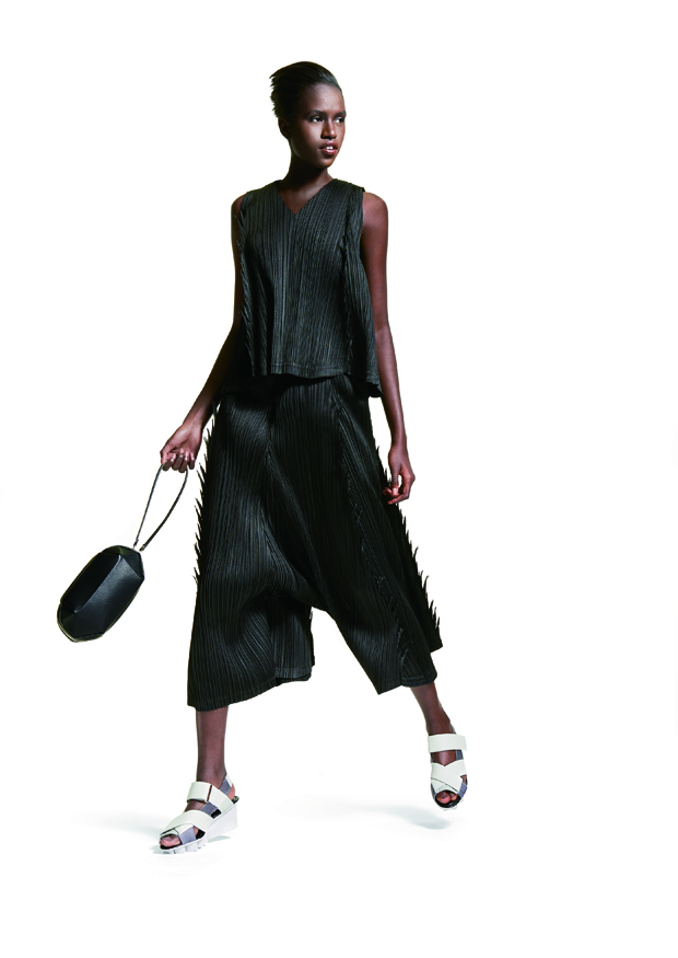 PLEATS PLEASE ISSEY MIYAKE Spring Summer 2017