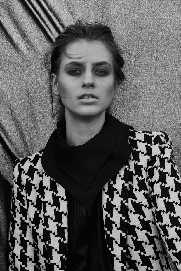 DESIGN SCENE STYLE: Free Falling Ft Alena Frolova by Isaac Anthony