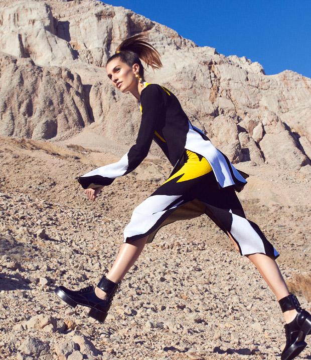 Extreme: Rose Gilroy Poses for VOGUE Mexico January 2017 Issue