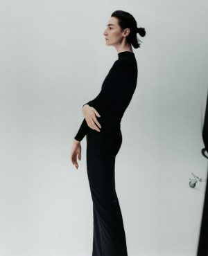 Don't Miss Supermodel Erin O'Connor Posing in THE ROW