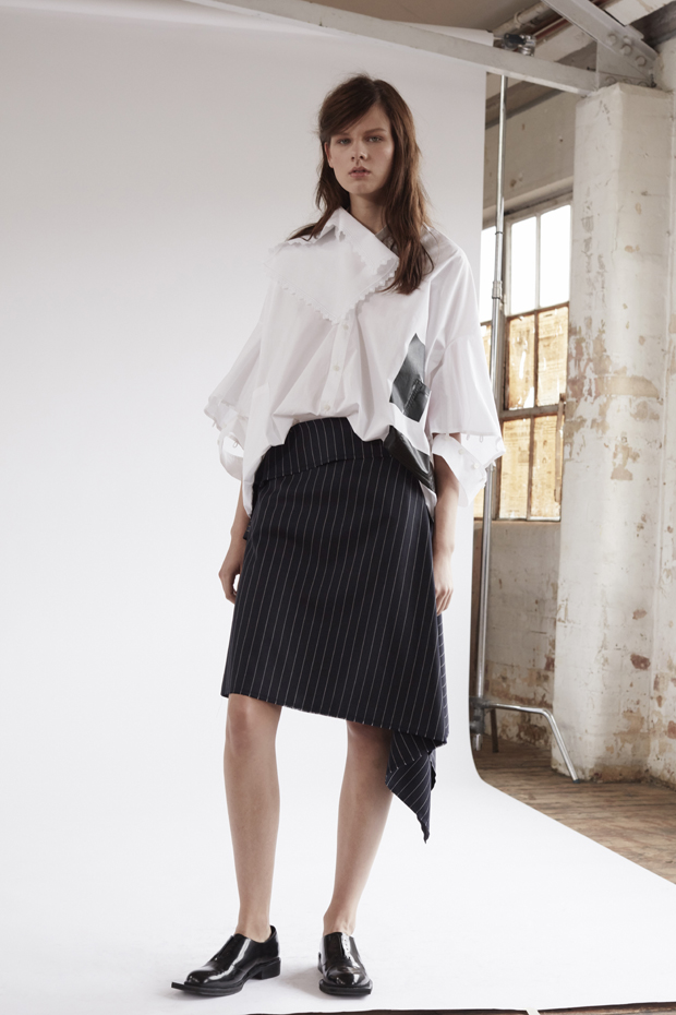 Discover J JS Lee Spring Summer 2018 Collection