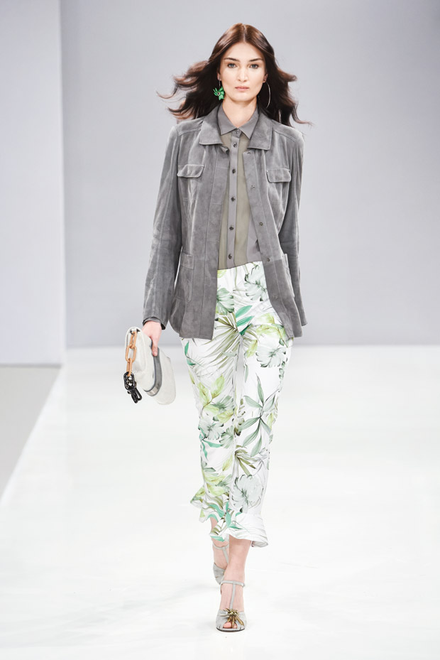 Take a Journey with RIANI Spring Summer 2018 Collection