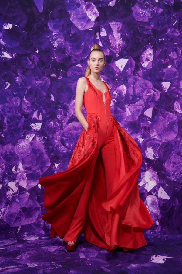 BACKSTAGE AT LA PERLA SPRING SUMMER 18 SHOW IN MACAO