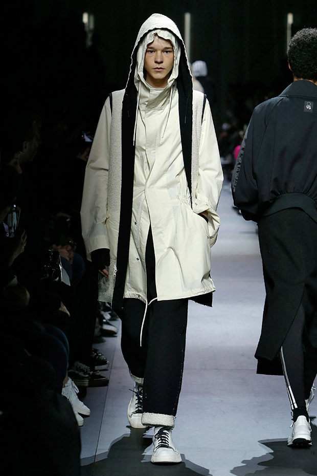 PFW: Y-3 Fall Winter 2018.19 Nice to Meet You Collection