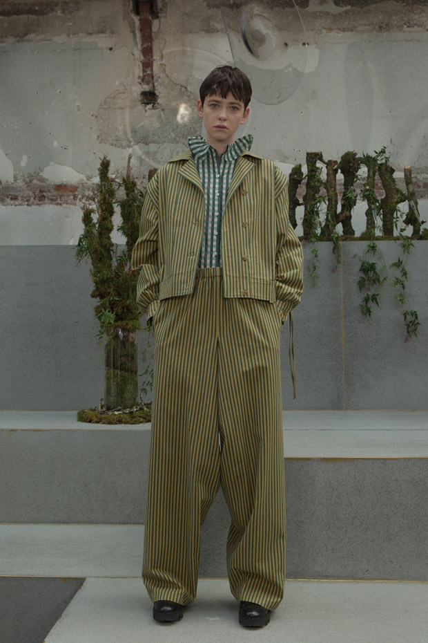 PFW: DAWEI Fall Winter 2018.19 Womenswear Collection