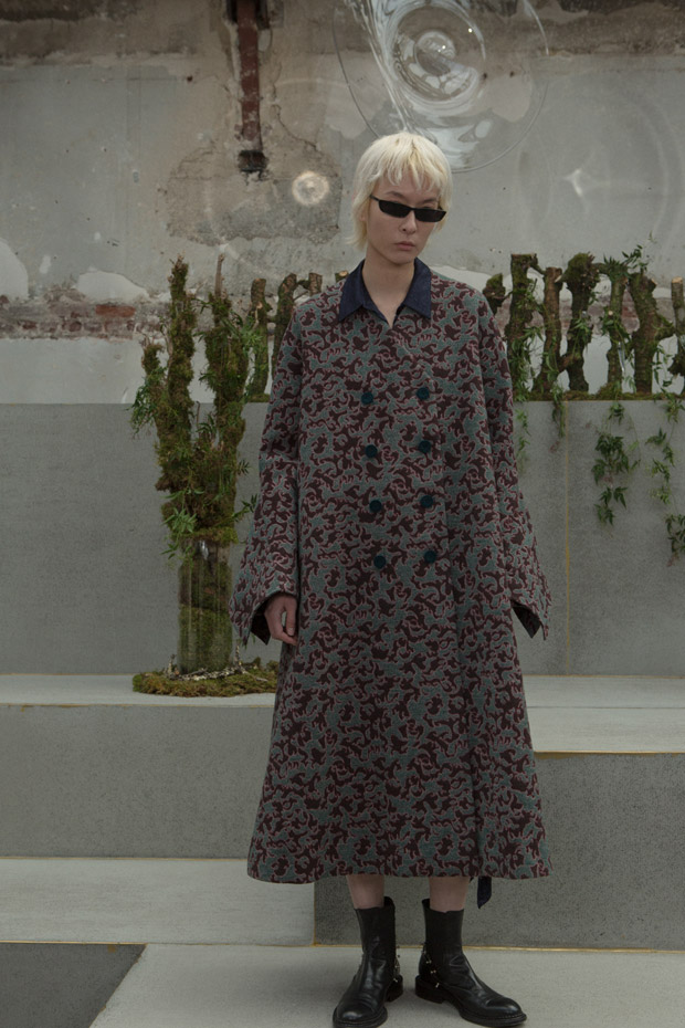 PFW: DAWEI Fall Winter 2018.19 Womenswear Collection