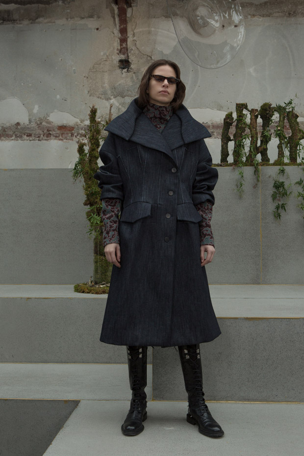 PFW: DAWEI Fall Winter 2018.19 Womenswear Collection