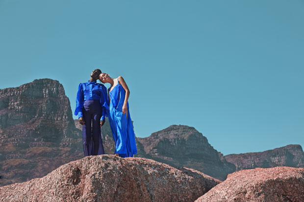 DESIGN SCENE STYLE: Entwined by Lisa de Wolf