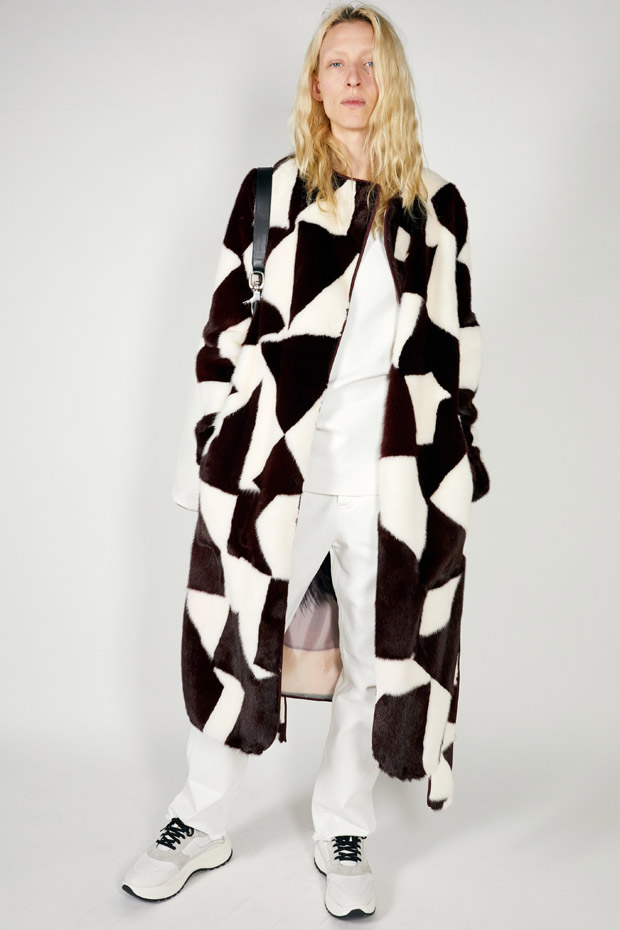 LOOKBOOK: CELINE PRE-FALL 2018 WOMENSWEAR COLLECTION