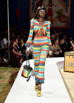 MOSCHINO SPRING SUMMER 2019 COLLECTION