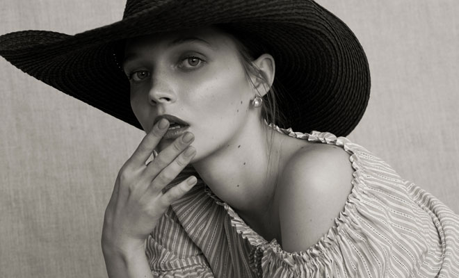 Female Models - DSCENE