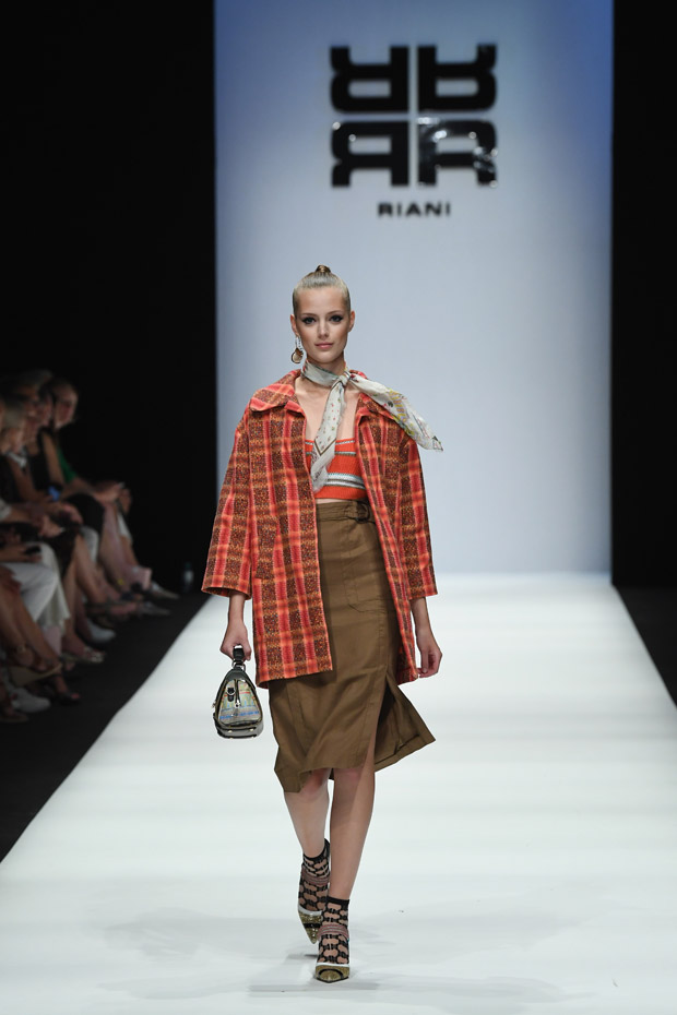 #MBFW Berlin: RIANI Spring Summer 2019: RIANISTAS BIG DREAM