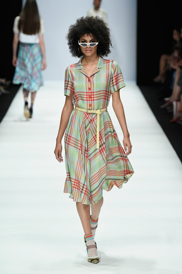 #MBFW Berlin: RIANI Spring Summer 2019: RIANISTAS BIG DREAM