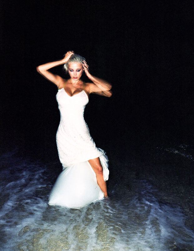 MUSIC: CAROLINE VREELAND RELEASES HER FIRST EP!