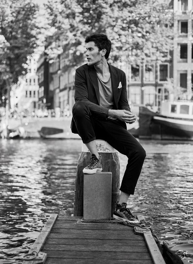 DESIGN SCENE STYLE: Power Couple by Julian Wohlgemut