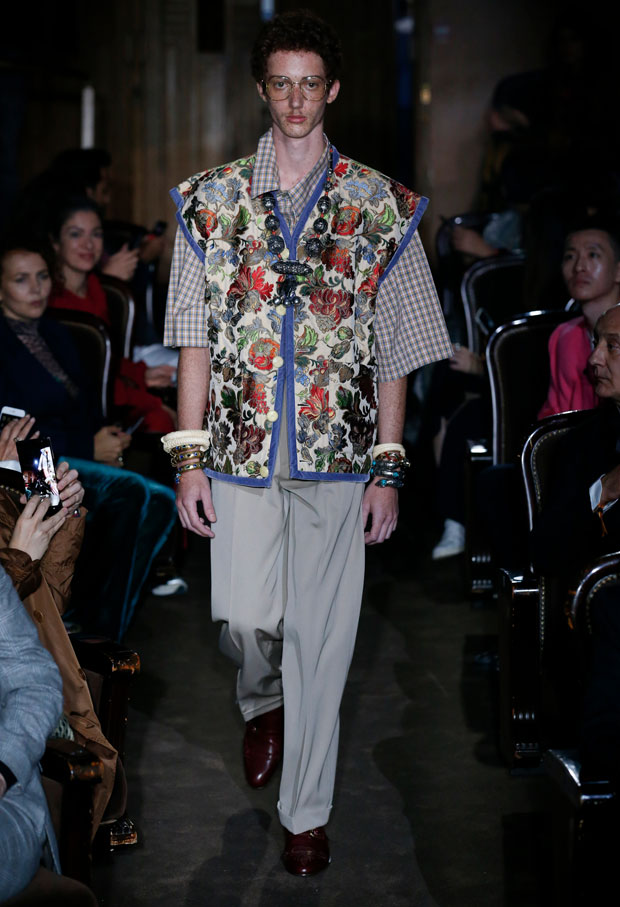 DISCOVER ALL GUCCI SPRING SUMMER 2019 LOOKS