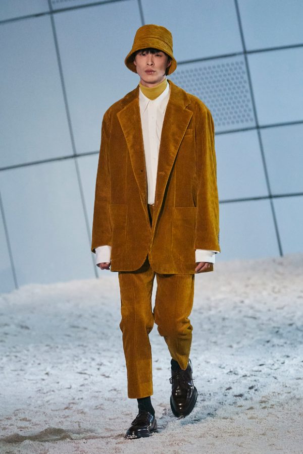 SEOUL: SOLID HOMME Spring Summer 2019 Collection