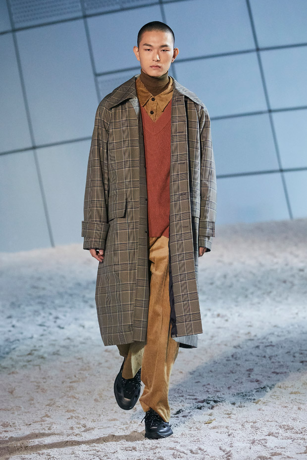 SEOUL: SOLID HOMME Spring Summer 2019 Collection