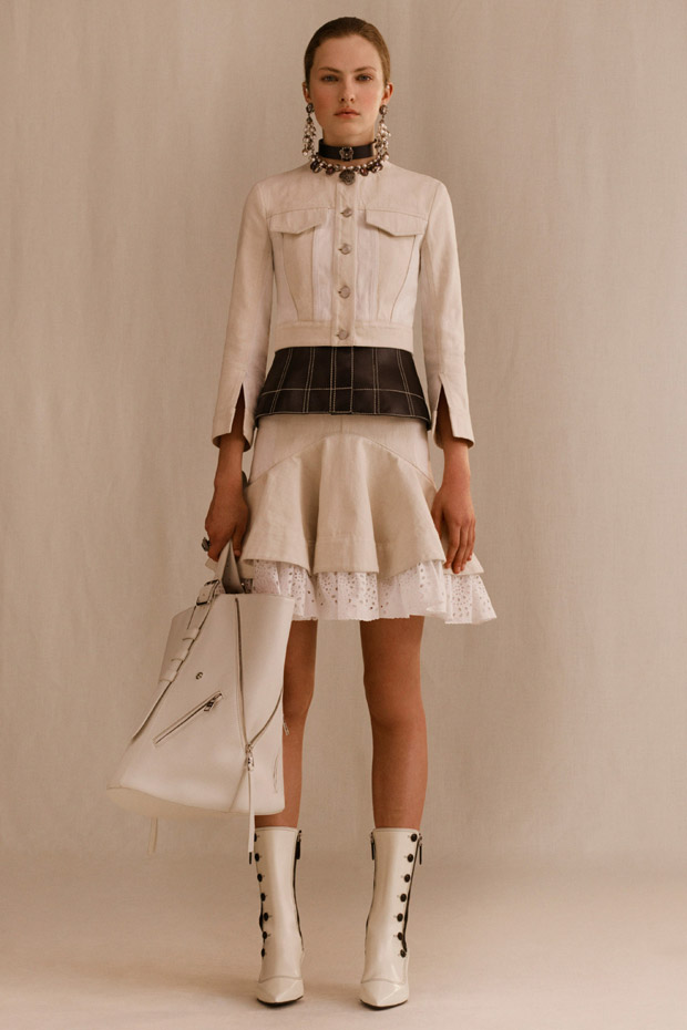 LOOKBOOK: ALEXANDER MCQUEEN Resort 2019 Collection