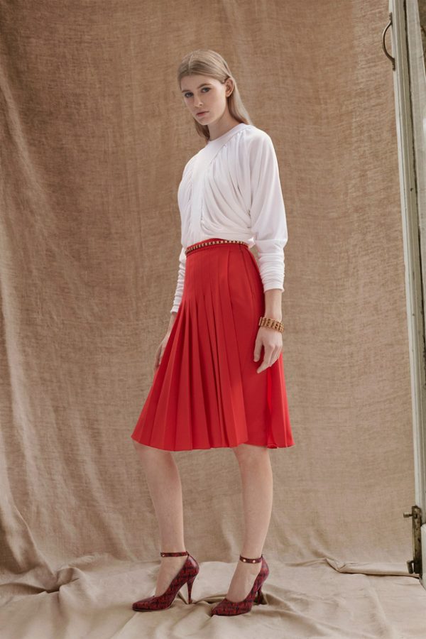 LOOKBOOK: BURBERRY Pre-Fall 2019 Womenswear Collection