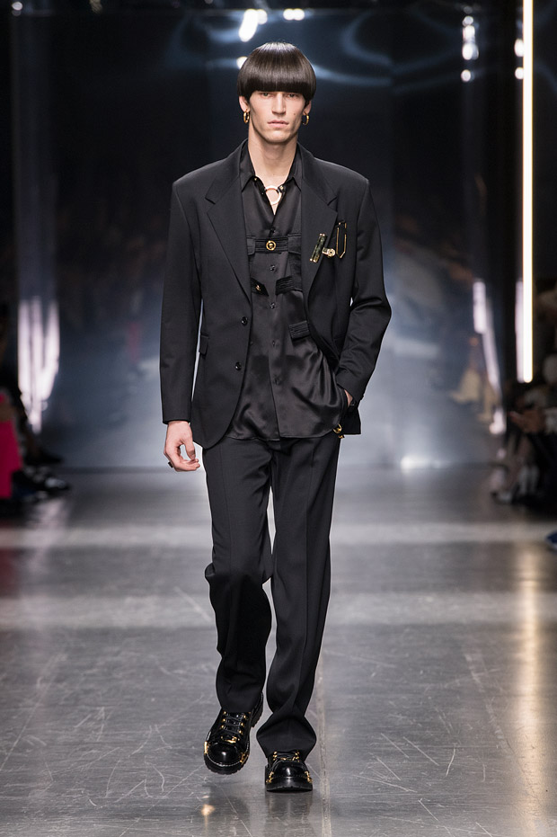 MFW: VERSACE MEN'S Fall Winter 2019.20 Collection