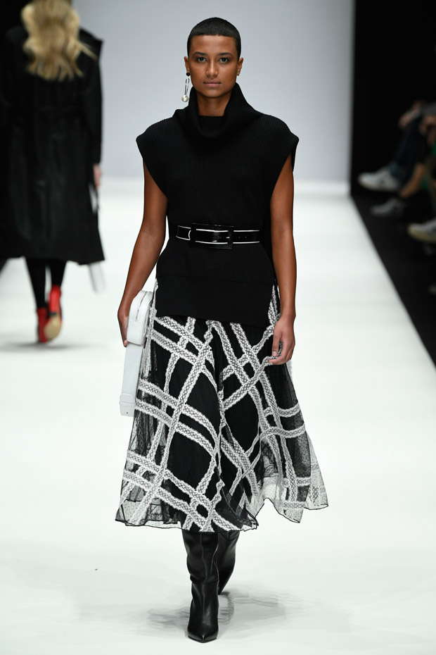 MBFW: RIANI Fall Winter 2019.20: RIANISTAS Soundtrack