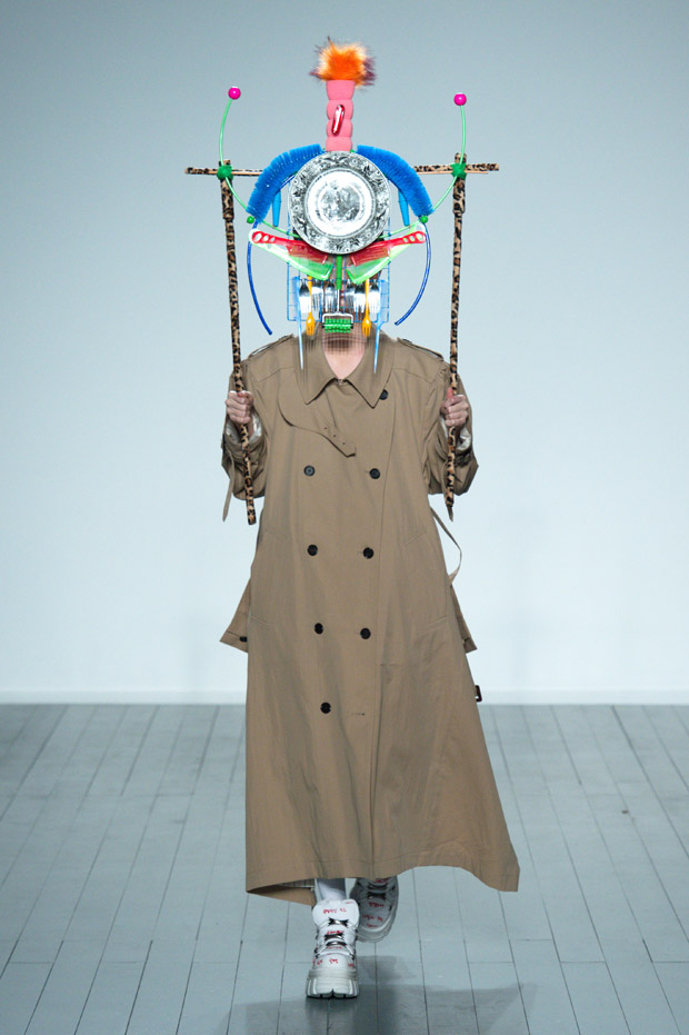 LFW: pushBUTTON Fall Winter 2019.20 Collection