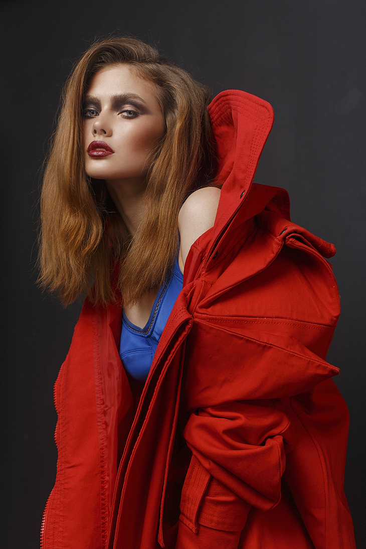 DESIGN SCENE STYLE: Embrace Yourself by Igor Iden