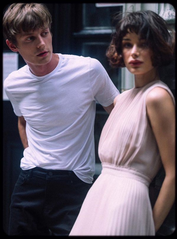 Renata Gubaeva Models Reiss Fall Winter 2019 Pre-Collection