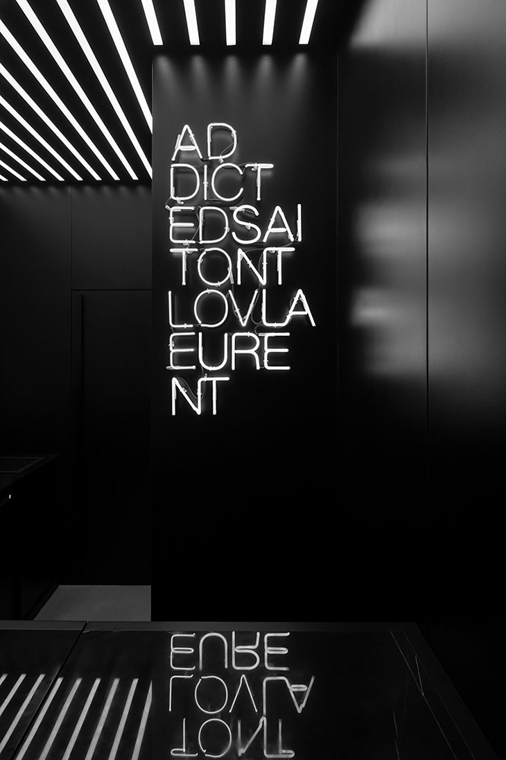 Saint Laurent Opens a Café in Paris Saint Laurent Opens a Café in Paris