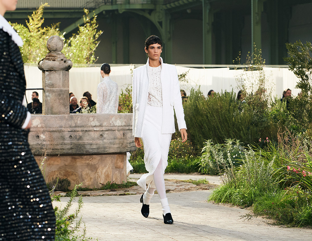 PFW: CHANEL Spring Summer 2020 Couture Collection - Design Scene