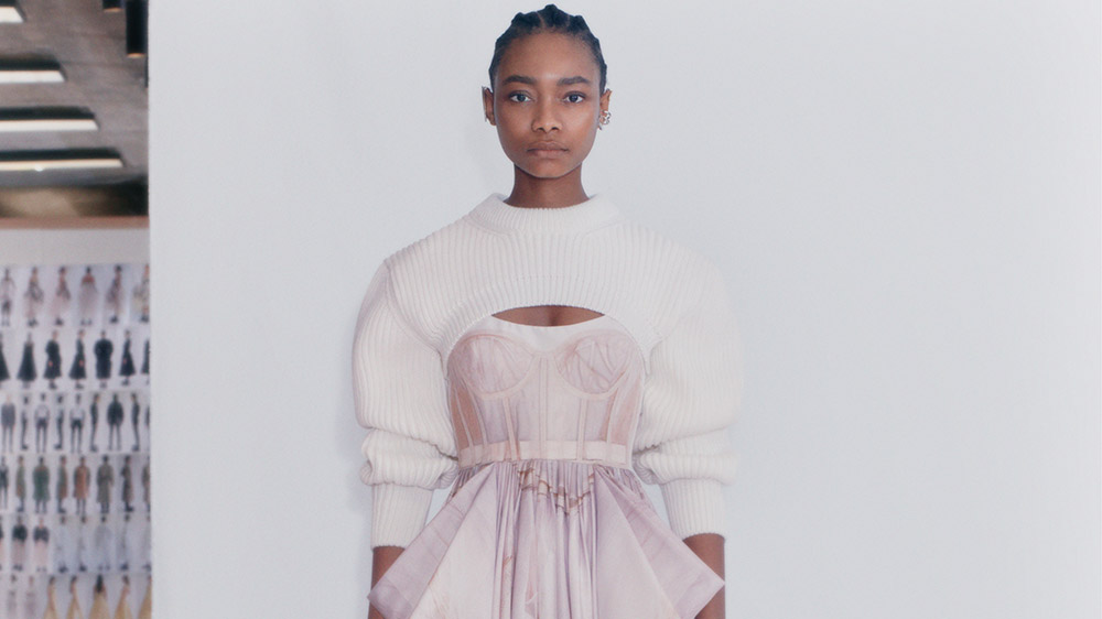 LOOKBOOK: ALEXANDER MCQUEEN Spring Summer 2021 Collection