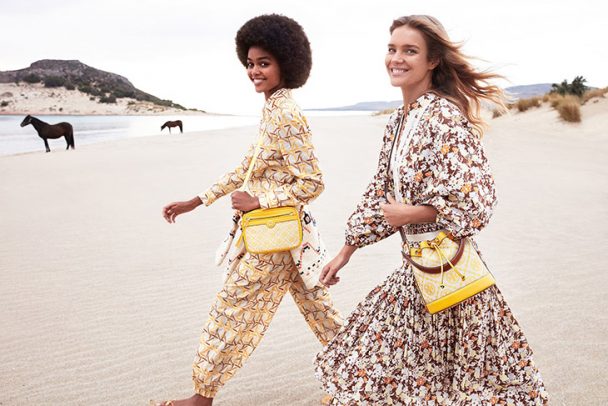 TORY BURCH brings Simplicity and Ease with Spring 2021 Collection
