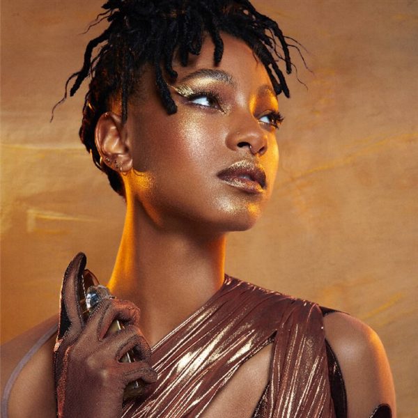Willow Smith is the Face of Mugler's Alien Goddess Perfume