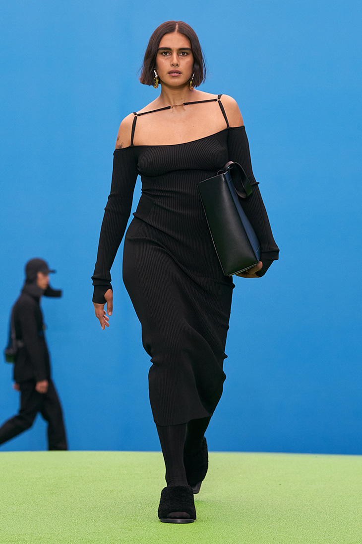 Review: Jacquemus Fall Winter 2021 Runway Collection