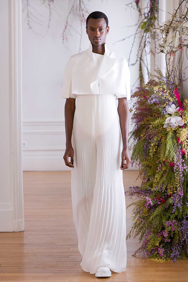 ASHI STUDIO Spring Summer 2022 Haute Couture Collection